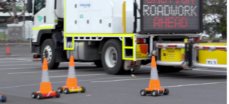 Robot cônes de signalisation projet CityLink Transurban Telstra ...