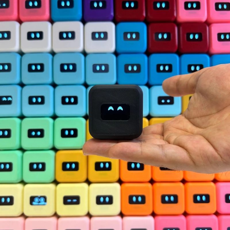 Robot compagnon de bureau Ortomi 3 Ortomi - Leobotics